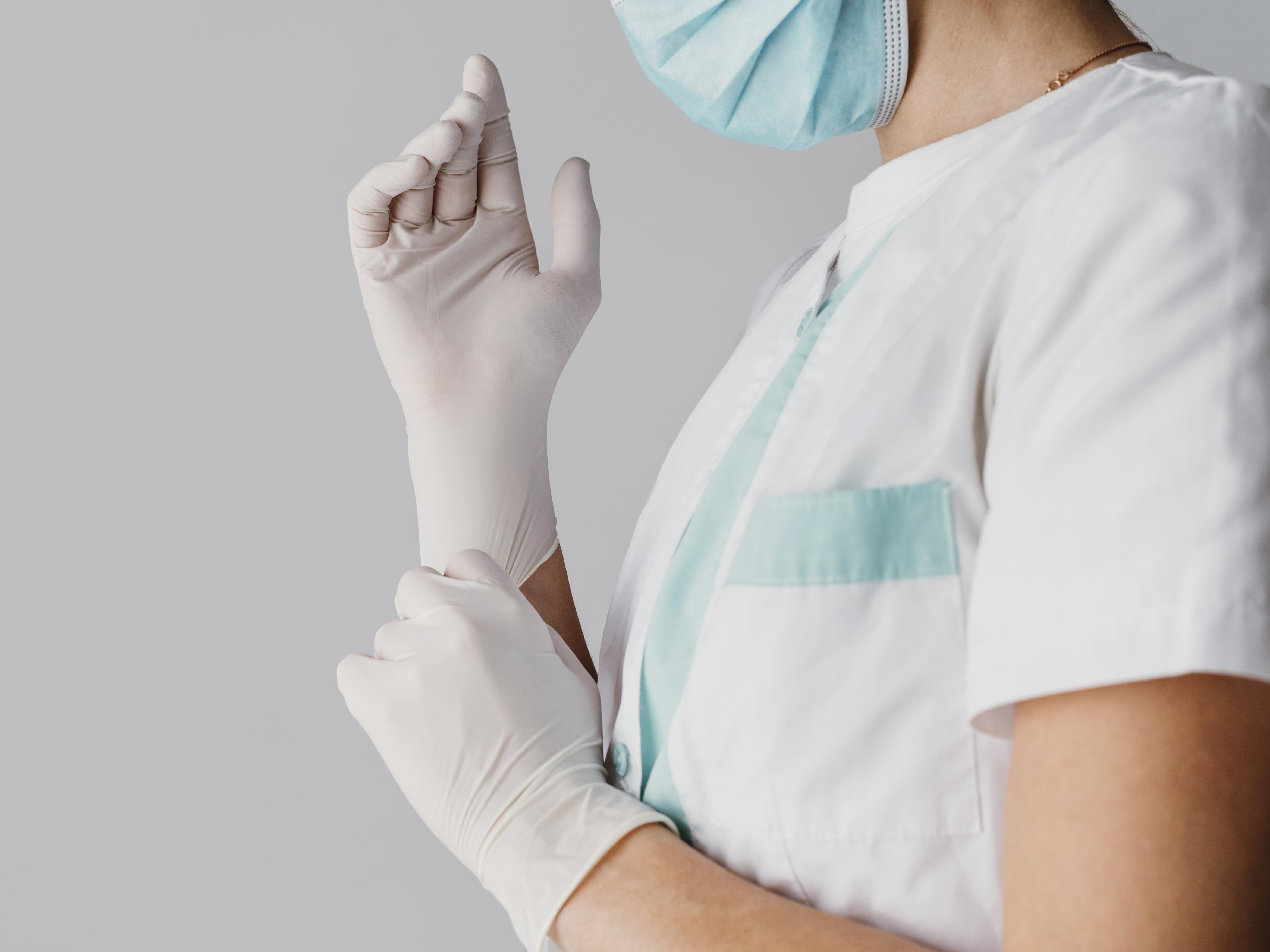 Jednorazové rukavice - na čo si dať pozor pri výbere - ZENCO.sk